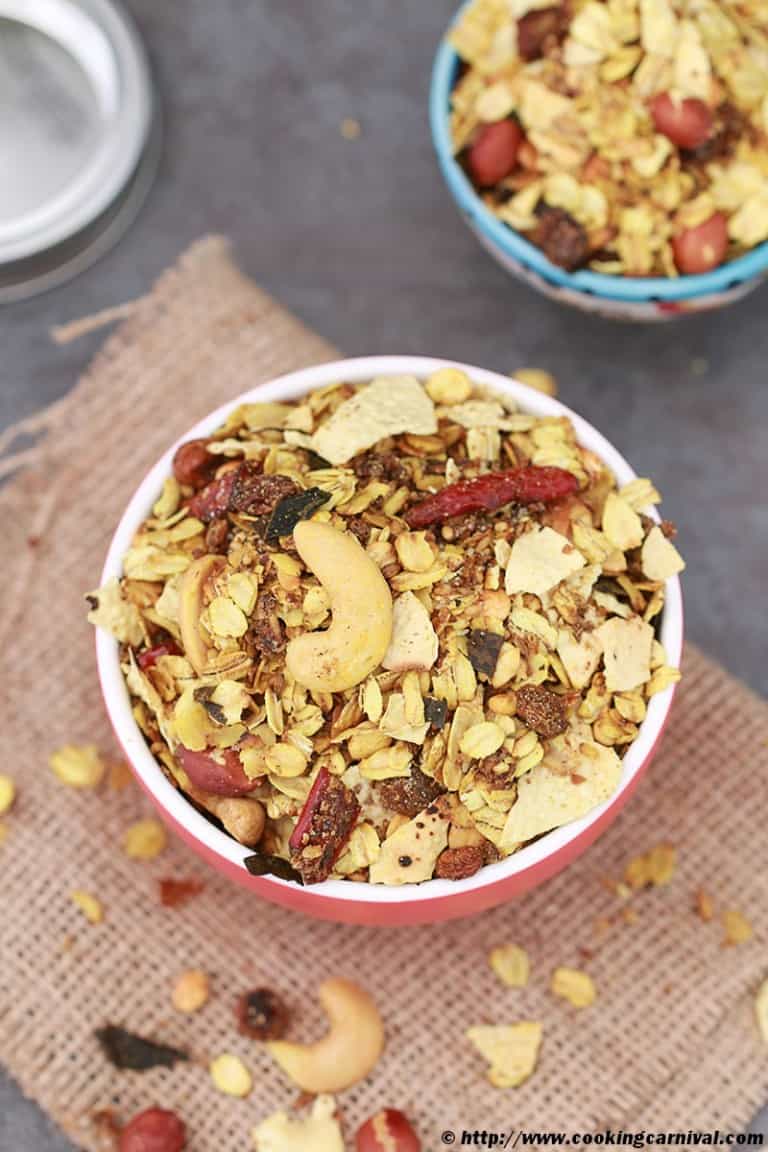 Roasted oats Papad Chivda / Chevdo - Healthy teatime and kids snack