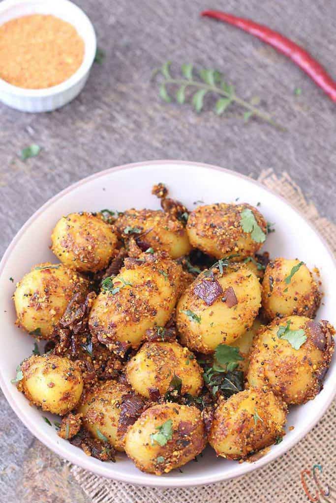 Chettinad Potato Fry | Easy Spicy Potato fry | Aloo fry recipe with video