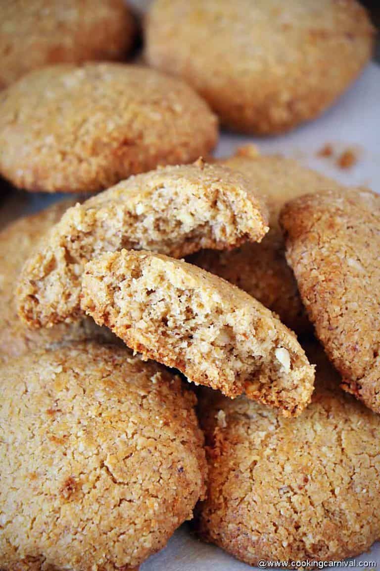 Oats Atta Cookies | Easy eggless backery style biscuits - Cooking Carnival