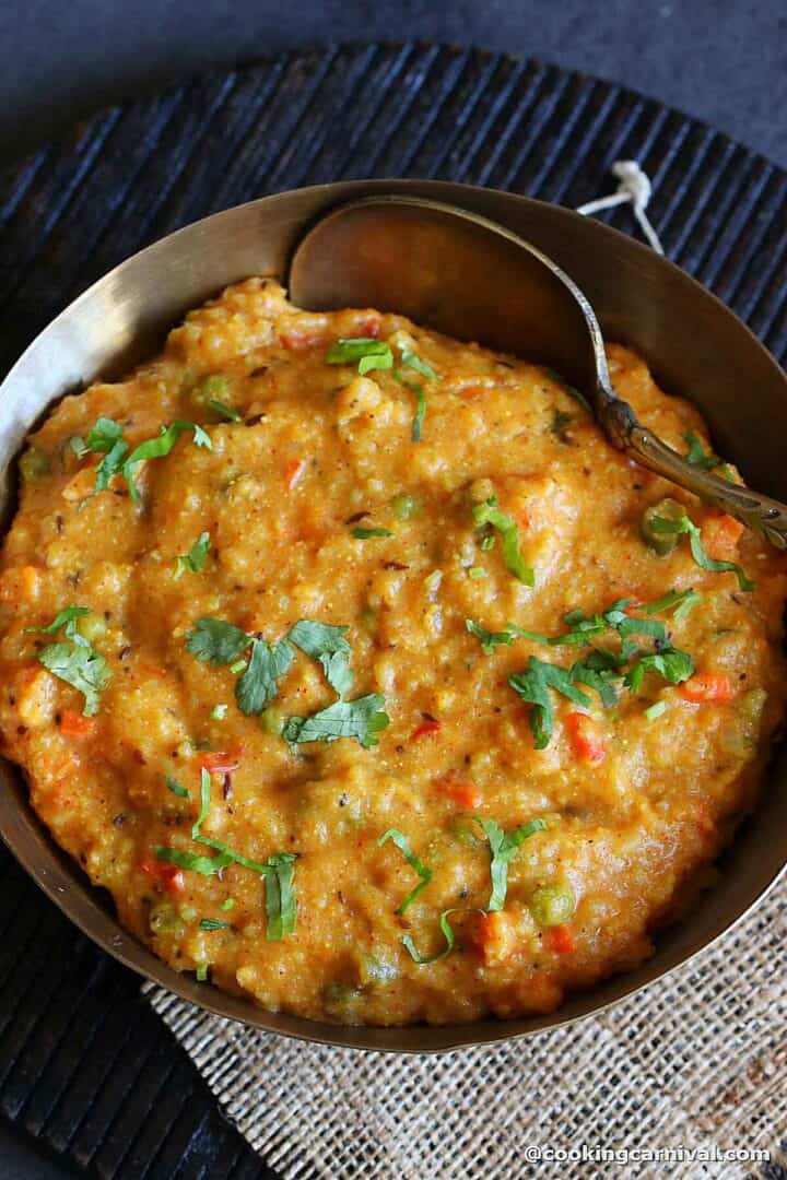Bhaidku (A traditional Gujarati Millet Recipe) - Cooking Carnival