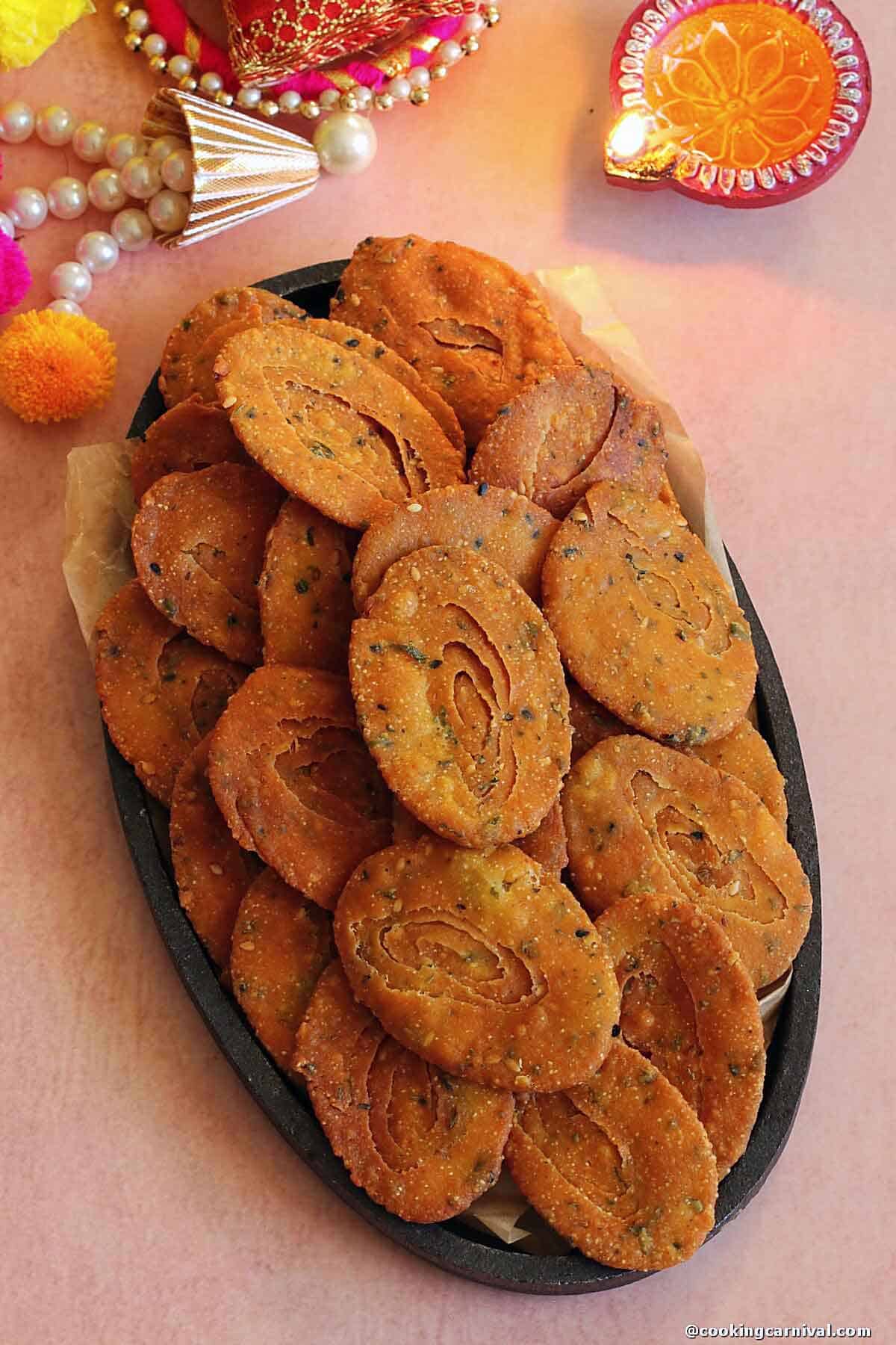Moong Dal Masala Mathri - Cooking Carnival